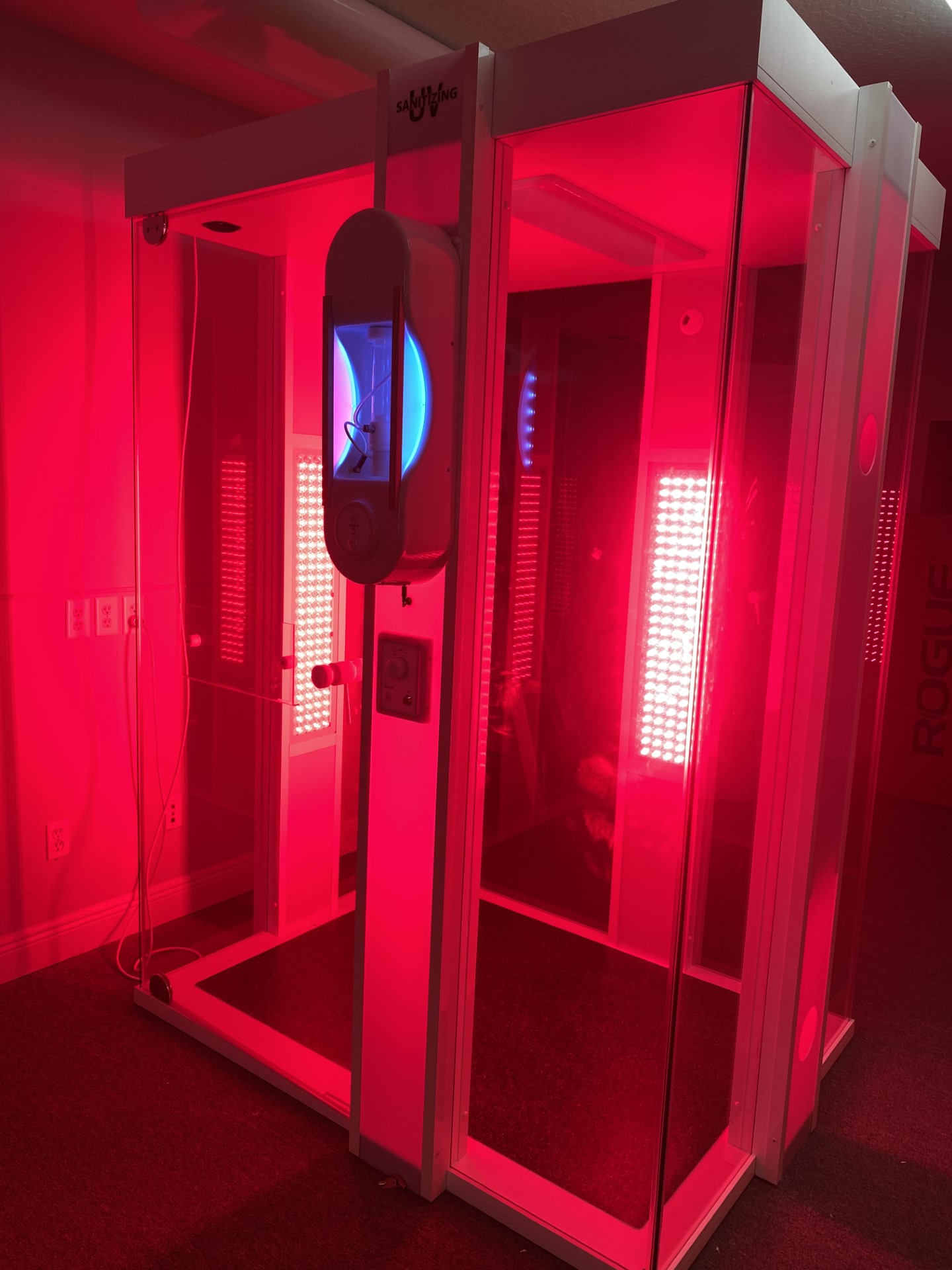 Red Light and Salt Therapy Treatment Benefits